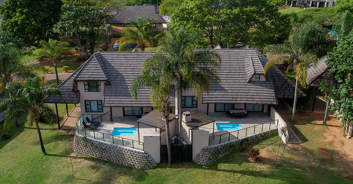 Four Bedroom Luxury Chalet with Splash Pool | Hazyview Cabanas | Hazyview, Mpumalanga